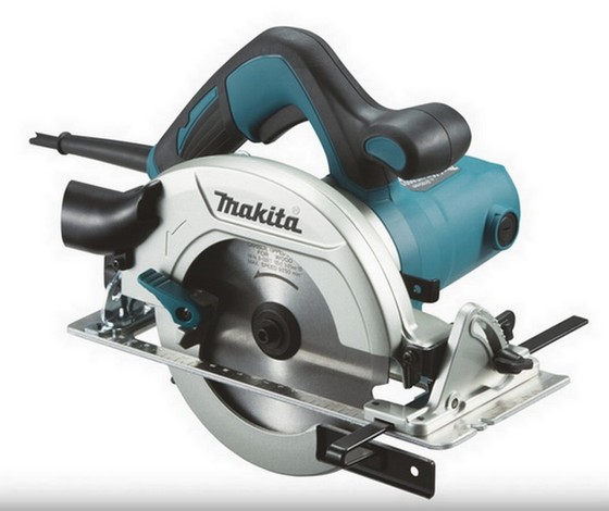 Makita Hs6601/2 Circular Saw 165mm 240v - Anglia Tool Centre